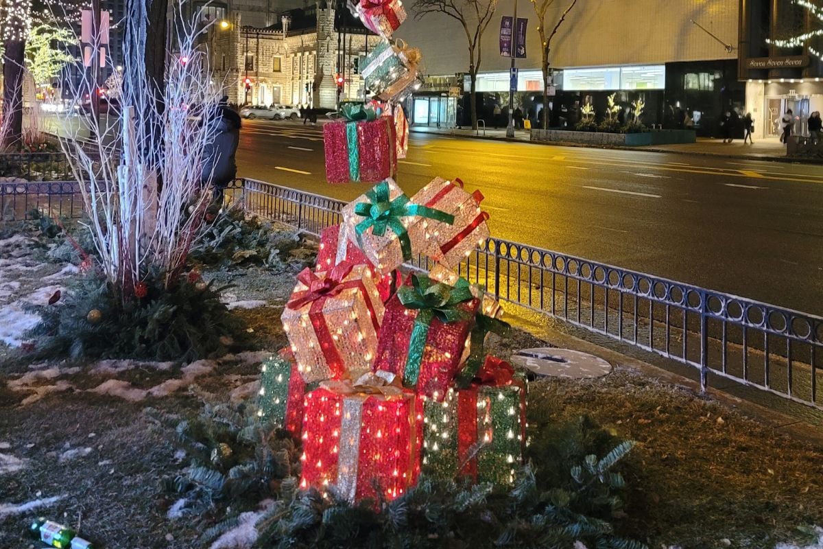 Celebrate Thanksgiving in Chicago: Ultimate Guide - Little Chicago Guide