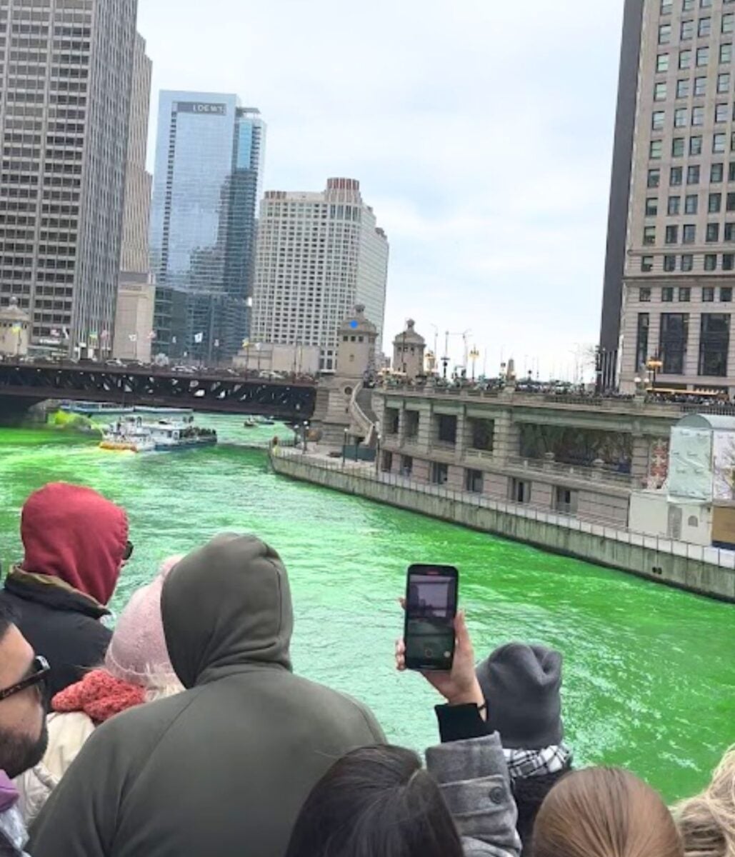Chicago River Dyeing 2026: Date, Time, Best Viewing Spots & What to ...