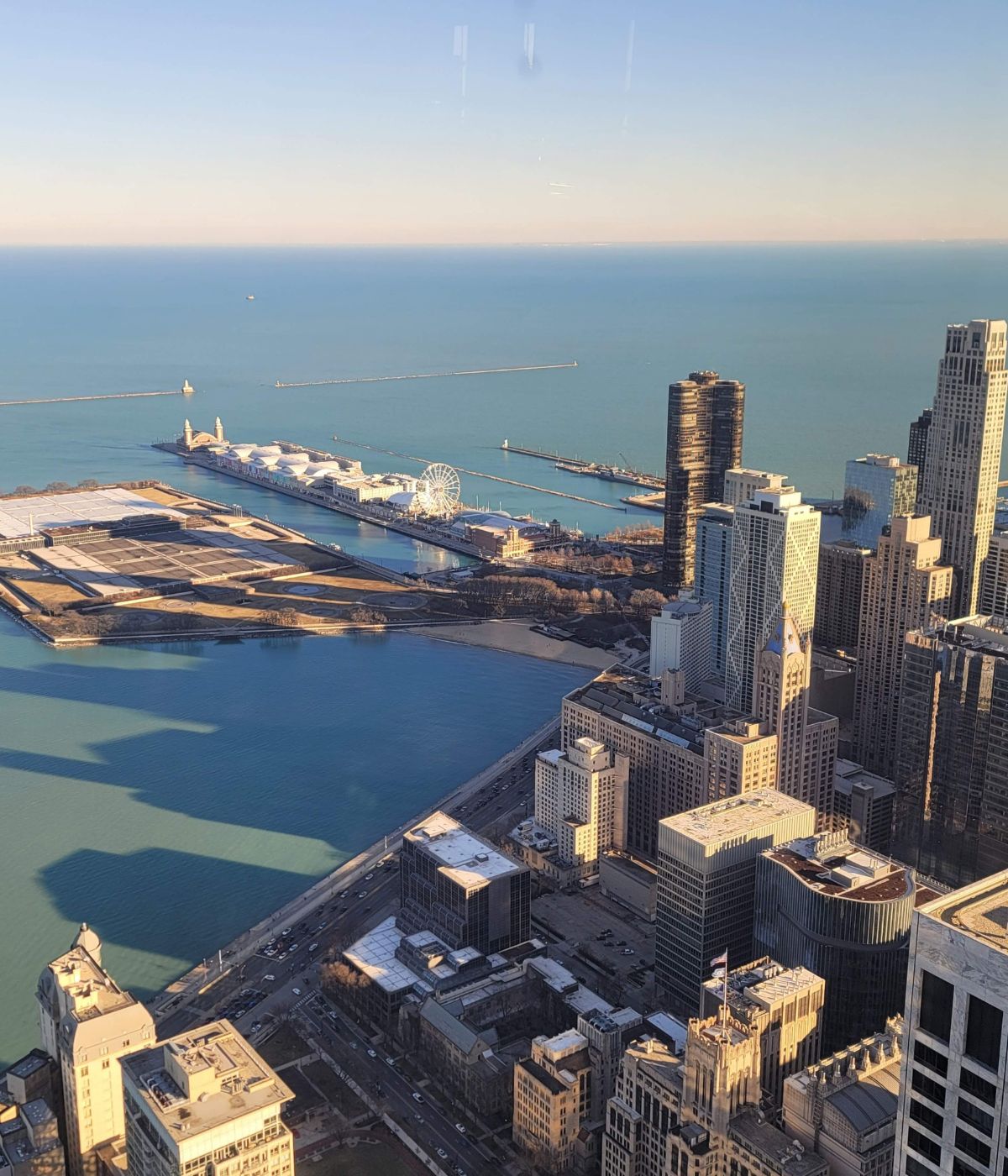 12 Romantic Chicago Winter Date Ideas for Couples (2026) | Little ...