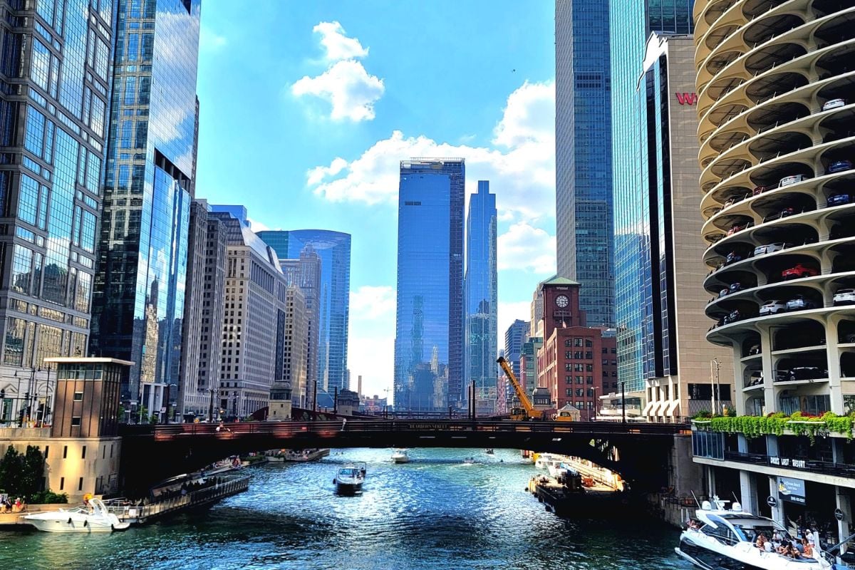 First-Time Visitor's Guide to Chicago - Little Chicago Guide