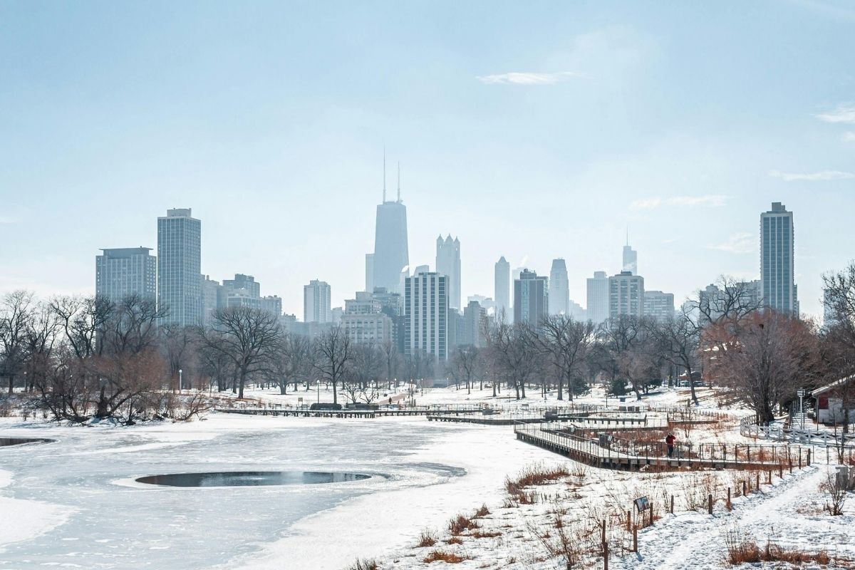 Chicago Winter Bucket List: 40+ Things to Do When It's Freezing (2026 ...